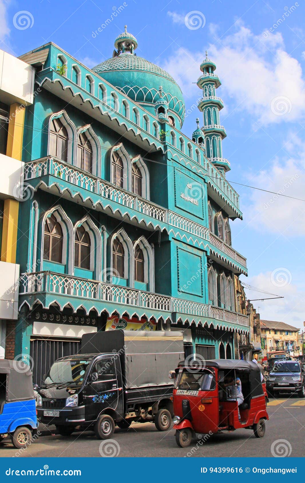 Mosque in Colombo, Sri Lanka Editorial Photo - Image of islam, religion ...