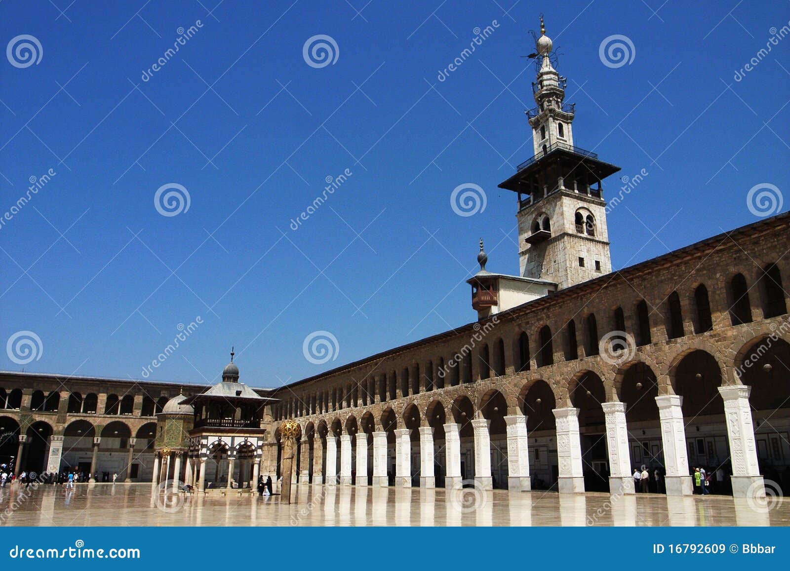 Mosque in Damascus editorial stock image. Image of pray - 16792609