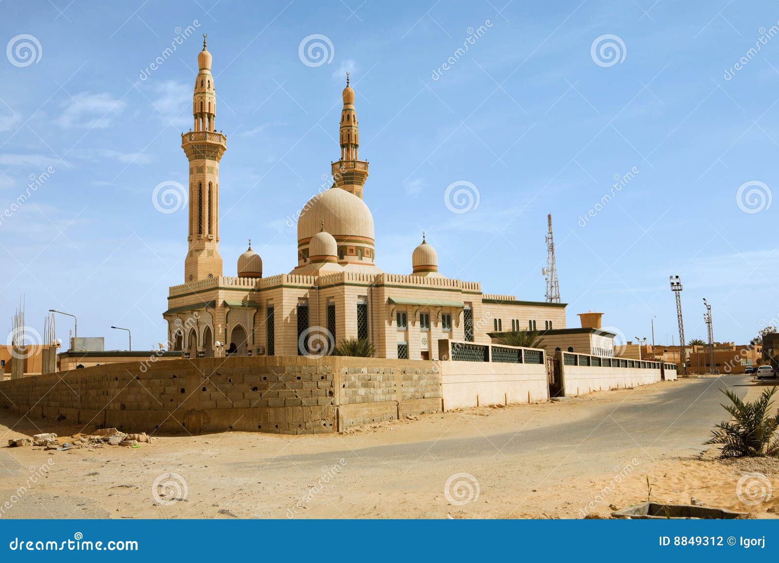 234 Libya Mosque Stock Photos - Free & Royalty-Free Stock Photos from ...