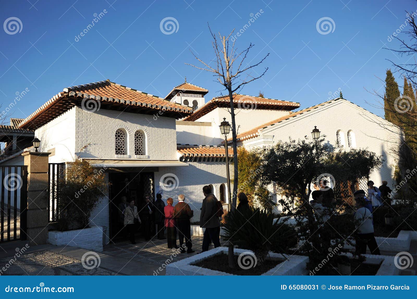 The Mosque of Granada, Spain Editorial Photo - Image of arab, water ...