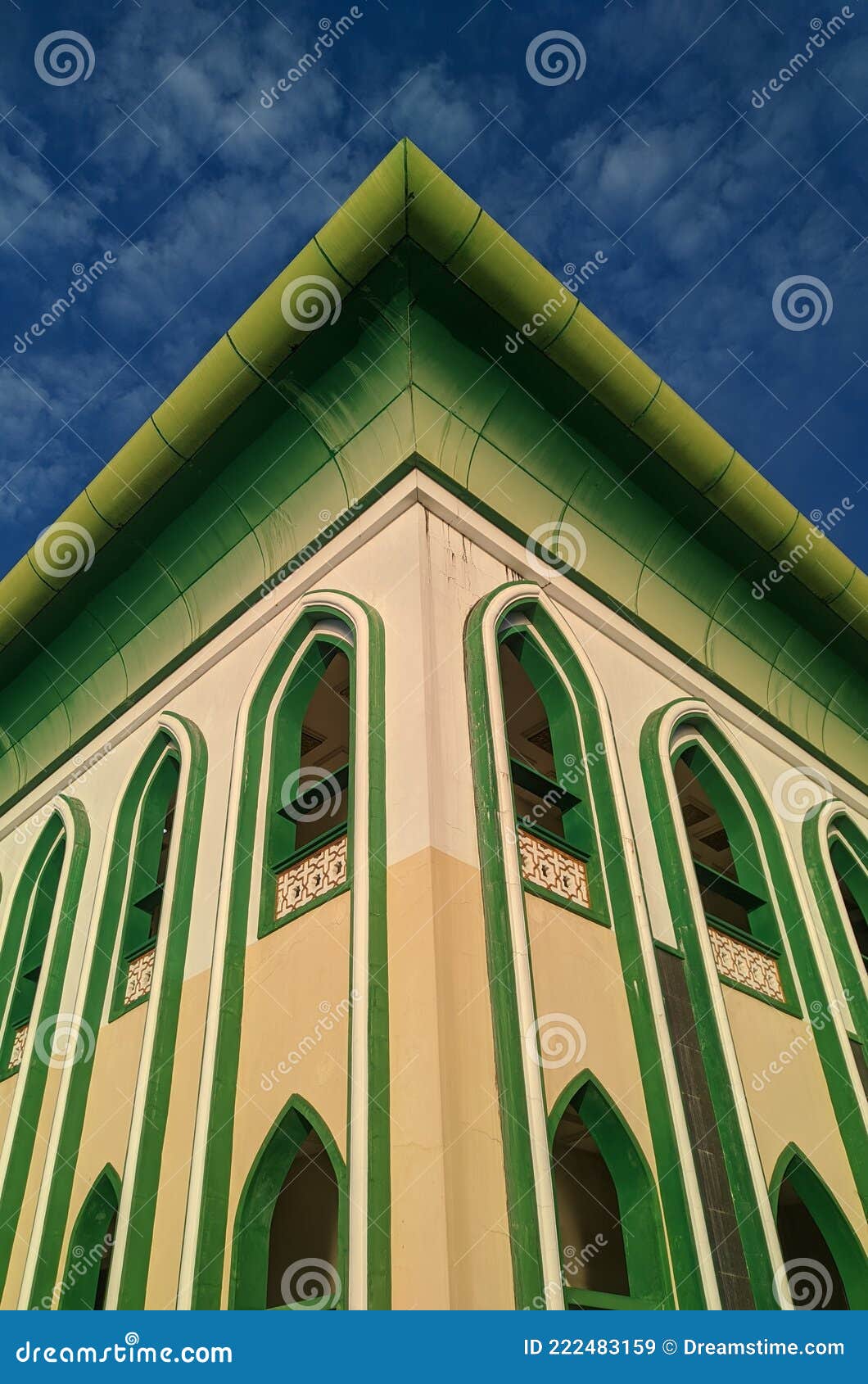Mosque, Green, Arsitektur, Cloud , Islami Editorial Stock Image - Image ...