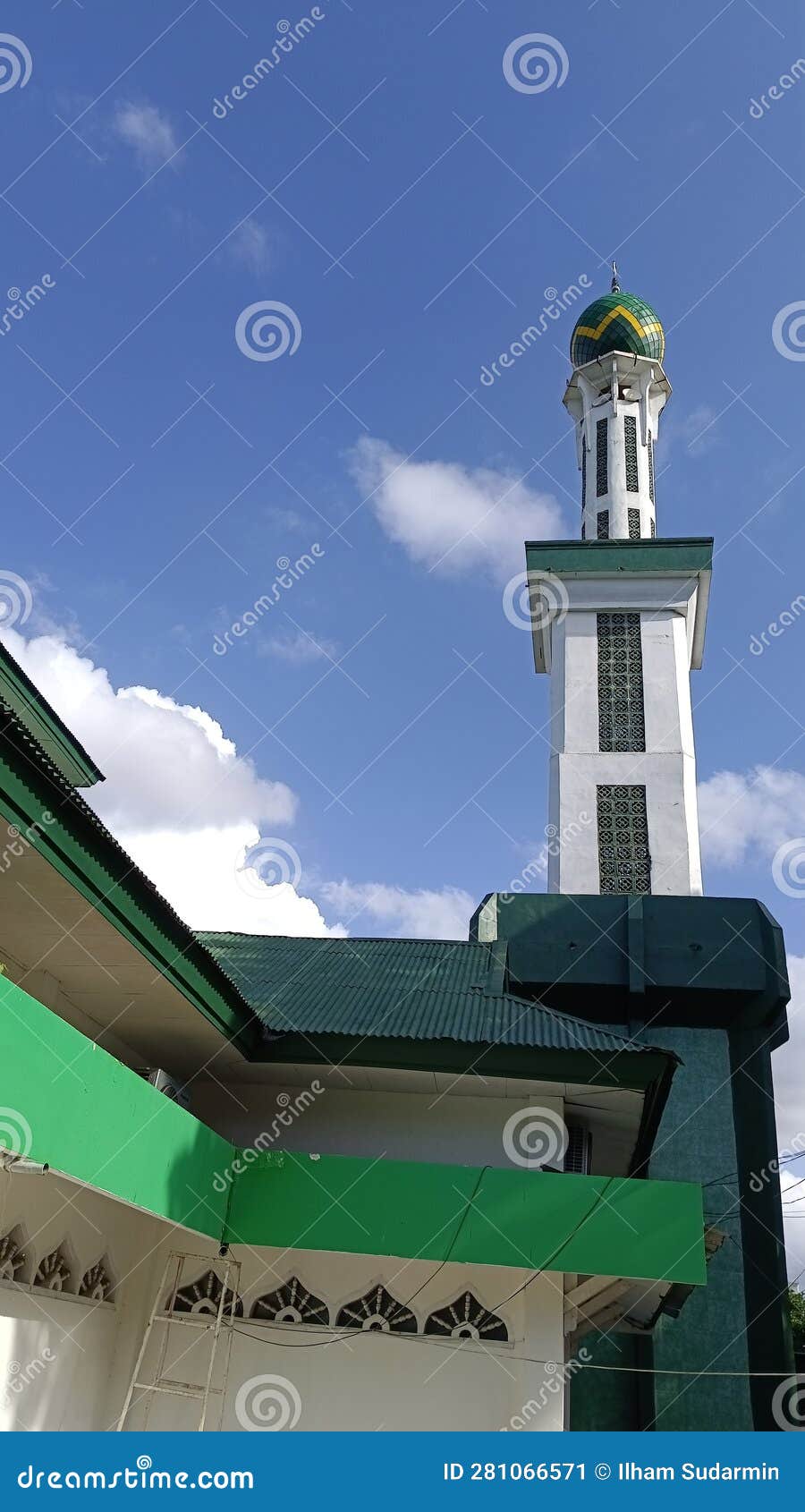 Mosque High Tower Green stock image. Image of islam - 281066571