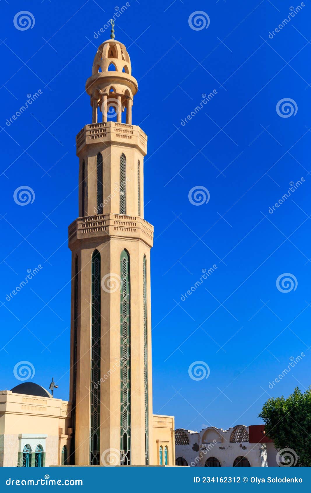 Mosque in Hurghada City, Egypt Stock Photo - Image of middle, eastern ...
