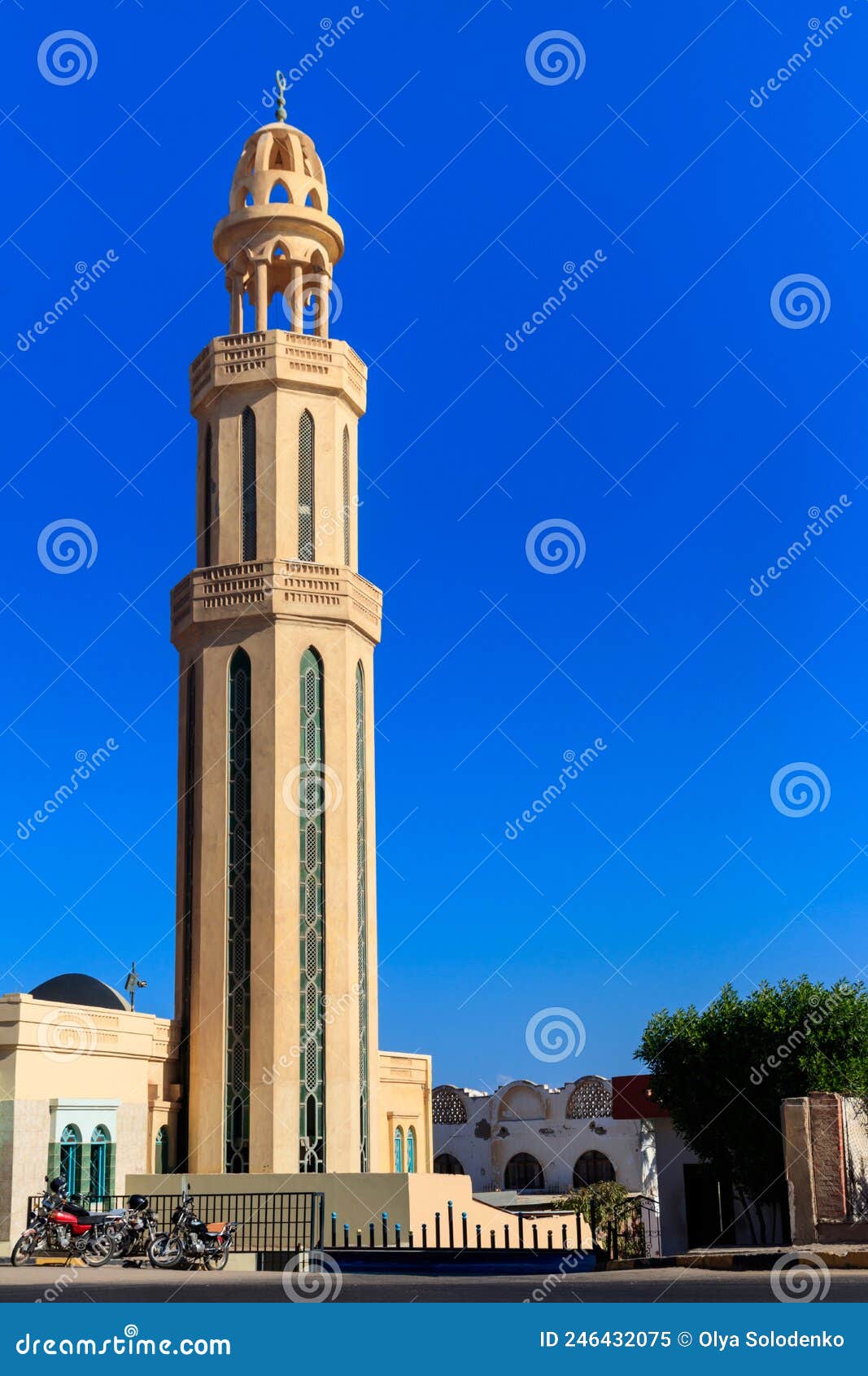 Mosque in Hurghada City, Egypt Stock Image - Image of building, egypt ...