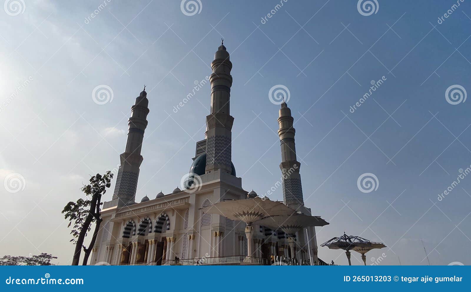 Mosque in Karanganyar, Central Java. Magnificent, Very Big, Cool, Very ...