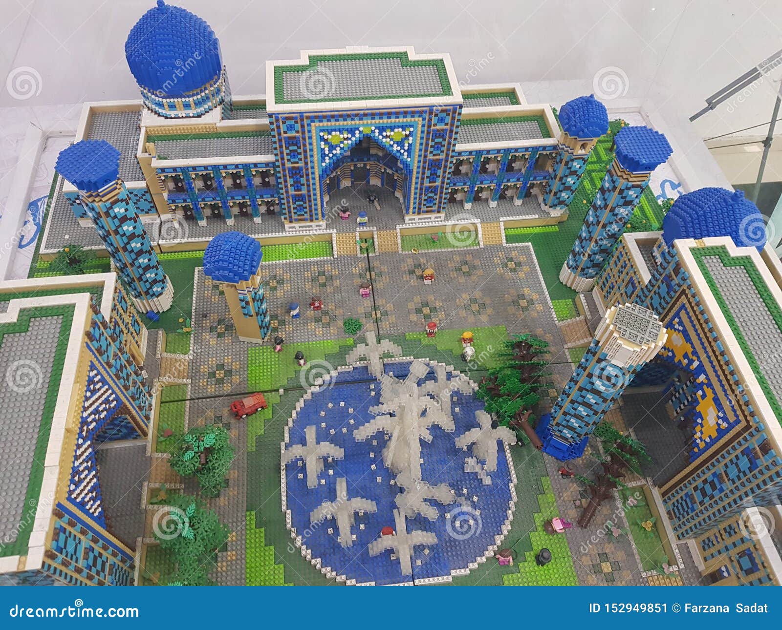 Mosque made of ligo editorial photo. Image of lego, ligo - 152949851