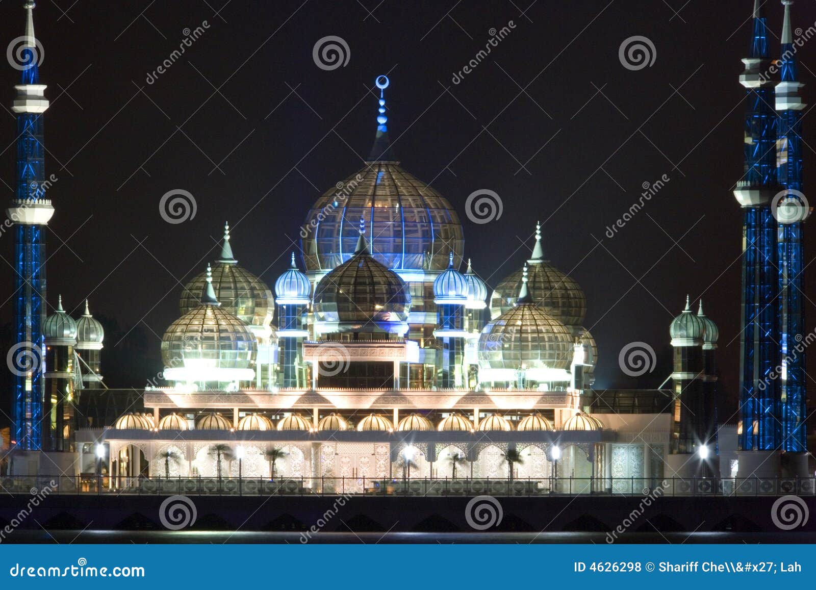 Mosque at Night stock photo. Image of islam, prayer, crystal - 4626298