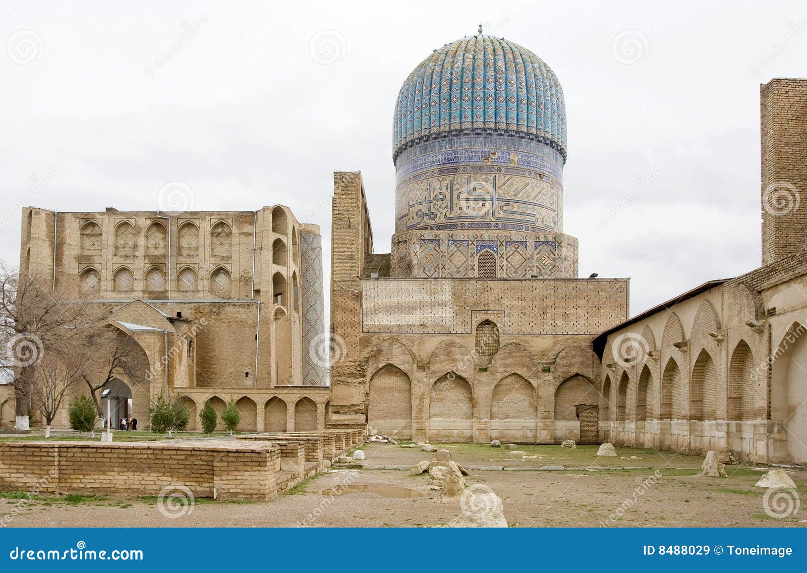 Mosque in Samarkand stock image. Image of architecture - 8488029