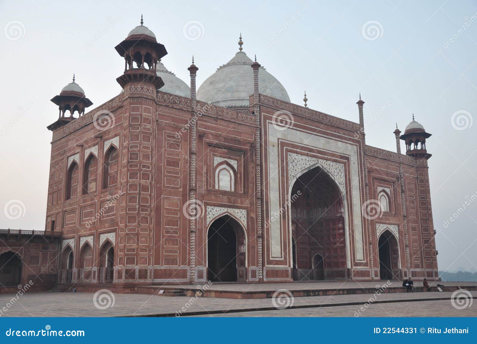 Mosque at the Taj Mahal in Agra Stock Image - Image of complex ...