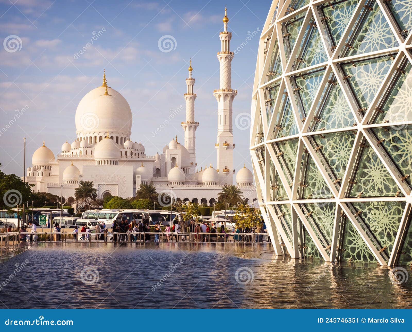 The Mosque editorial photo. Image of sheikh, landmark - 245746351