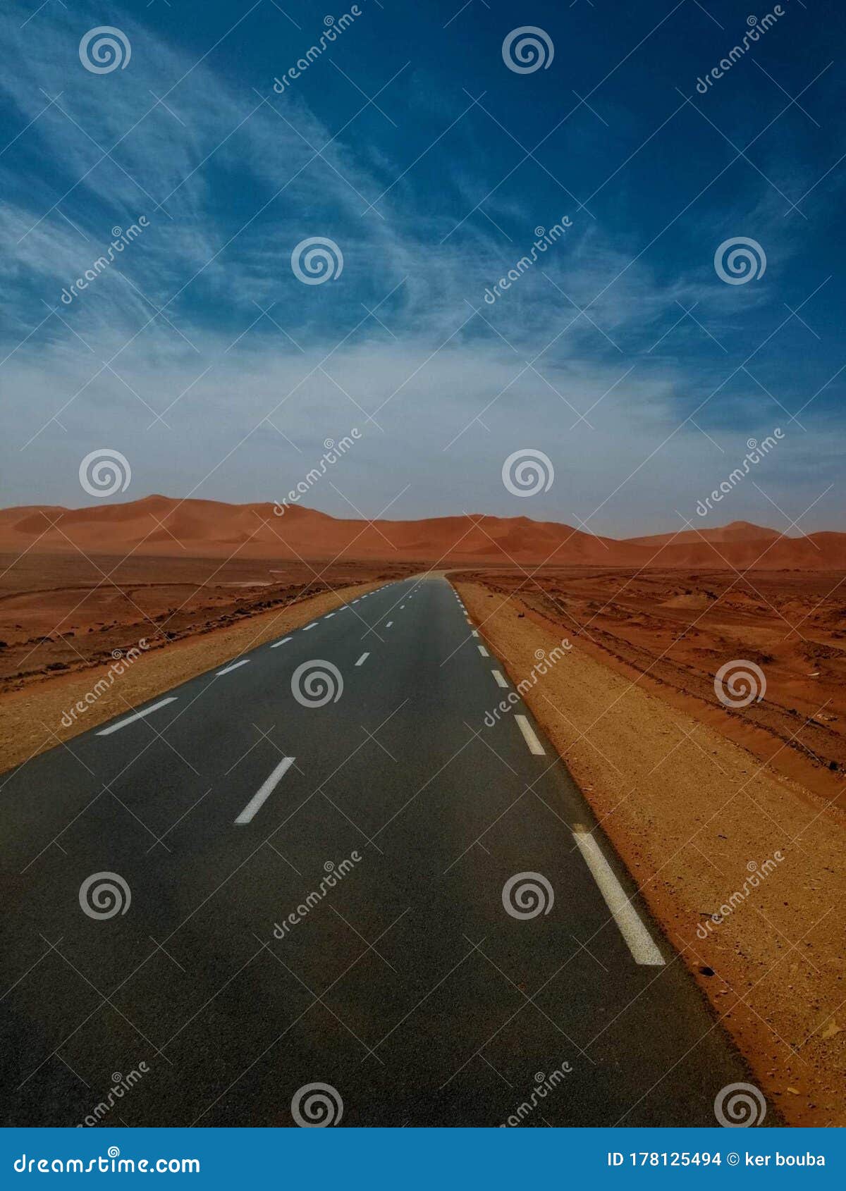 The Most Beautiful View of a Road from the Deserts of Algeria Stock ...