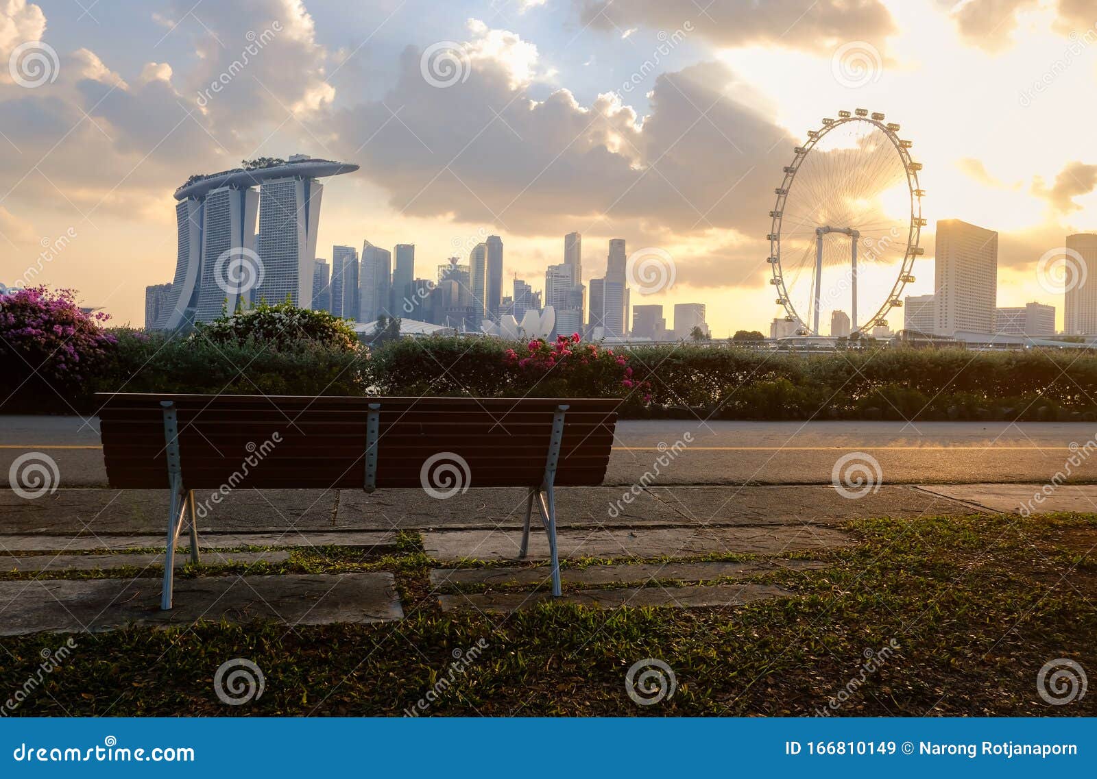 The Most Beautiful Viewpoint Sunset in Singapore City Stock Image ...