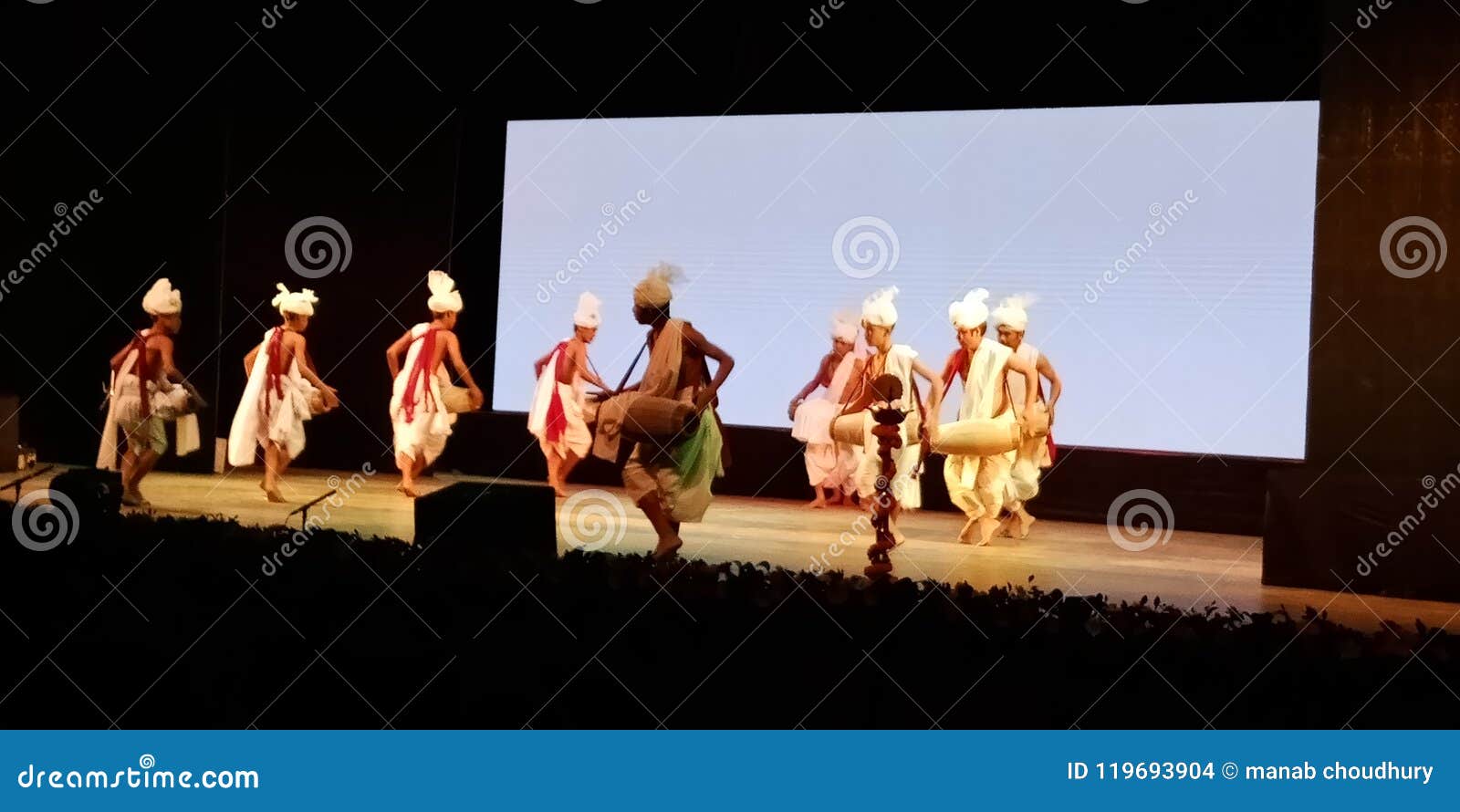 Manipuri dance editorial stock image. Image of dancer - 119693904