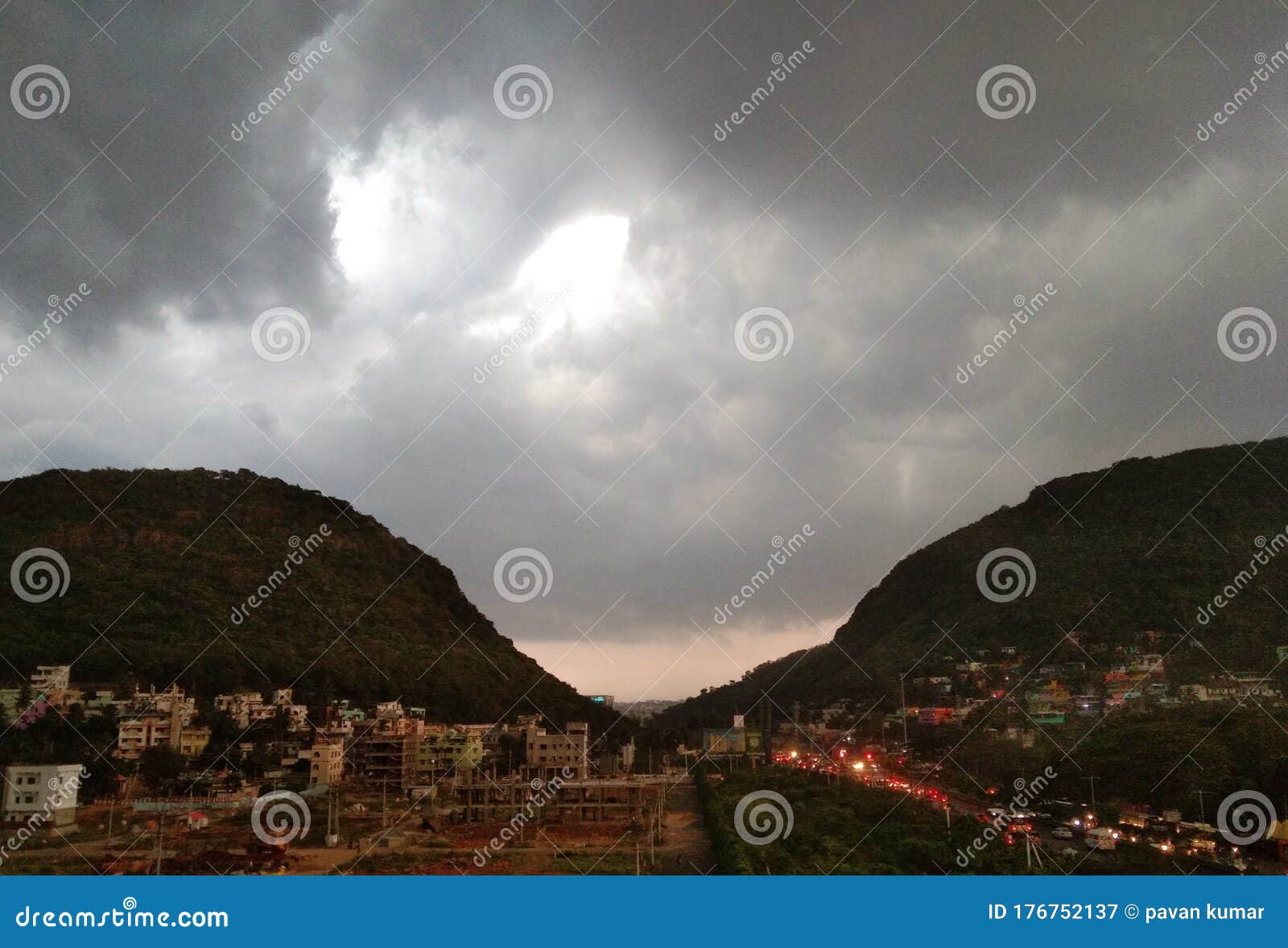 Most Rainy ðŸŒ«ï¸ in Our City Visakhapatnam of Summer Season Stock ...