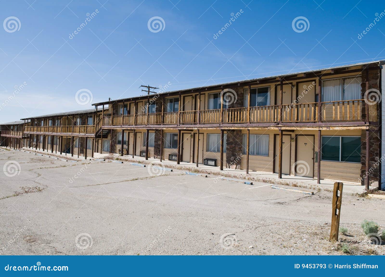 Motel stock image. Image of motel, building, abandoned - 9453793