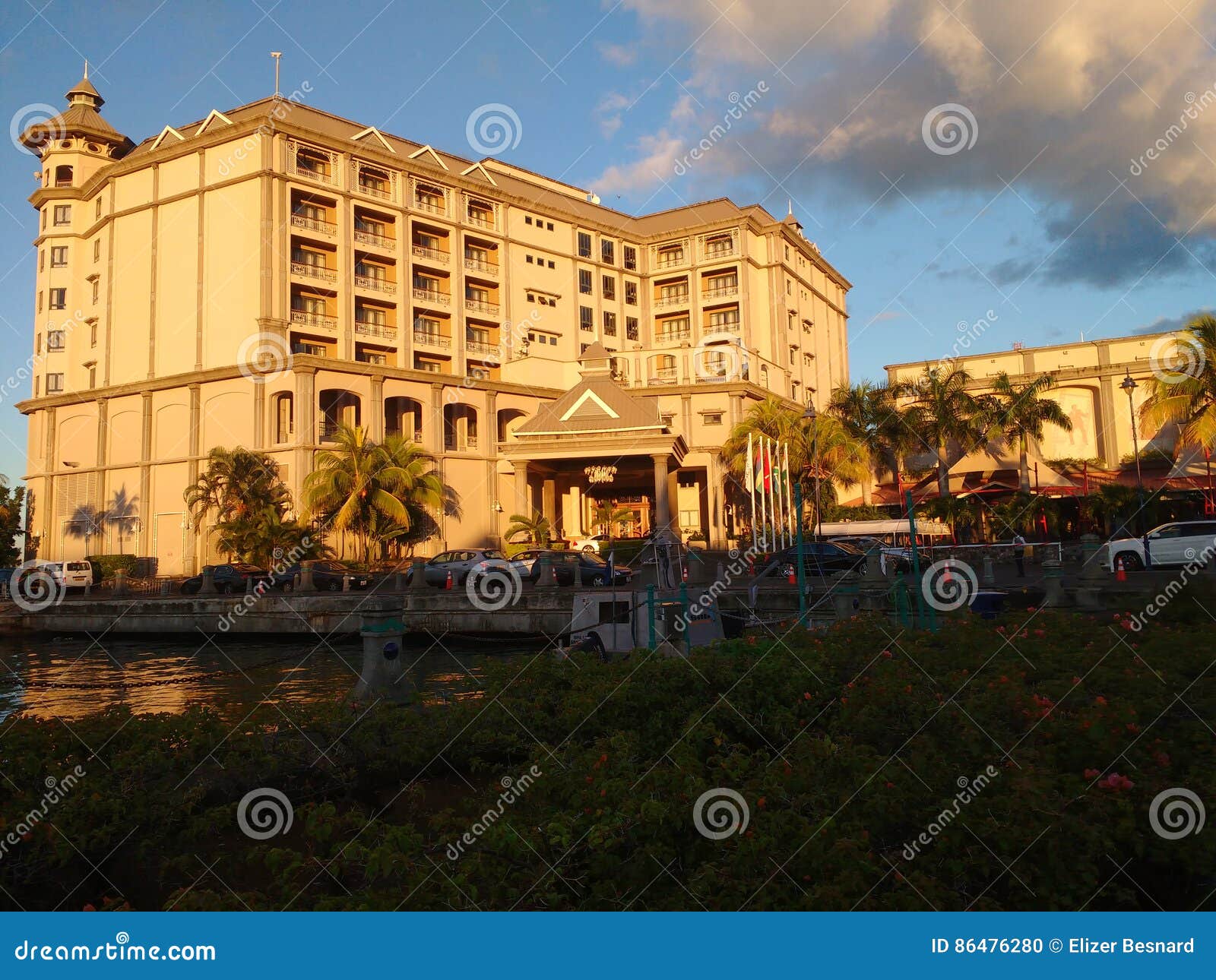 Motel stock photo. Image of hotel, city, motel, building - 86476280