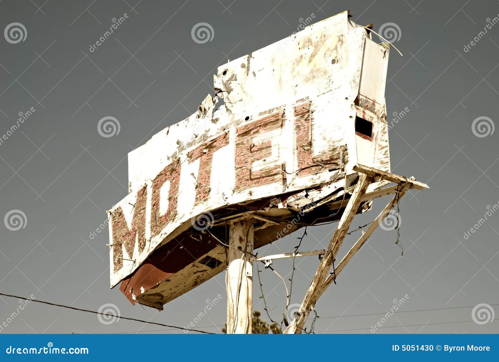 Motel sign stock photo. Image of worn, aged, empty, peeling - 5051430