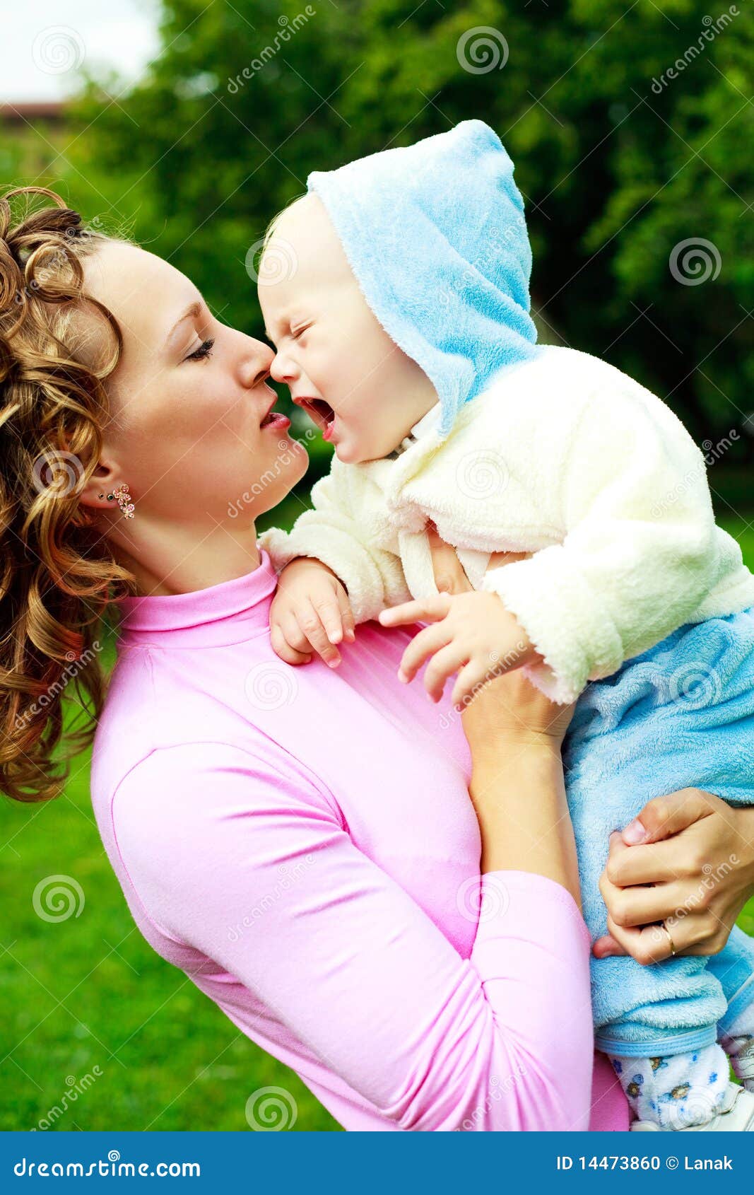 Mother and crying baby stock photo. Image of motherhood - 14473860