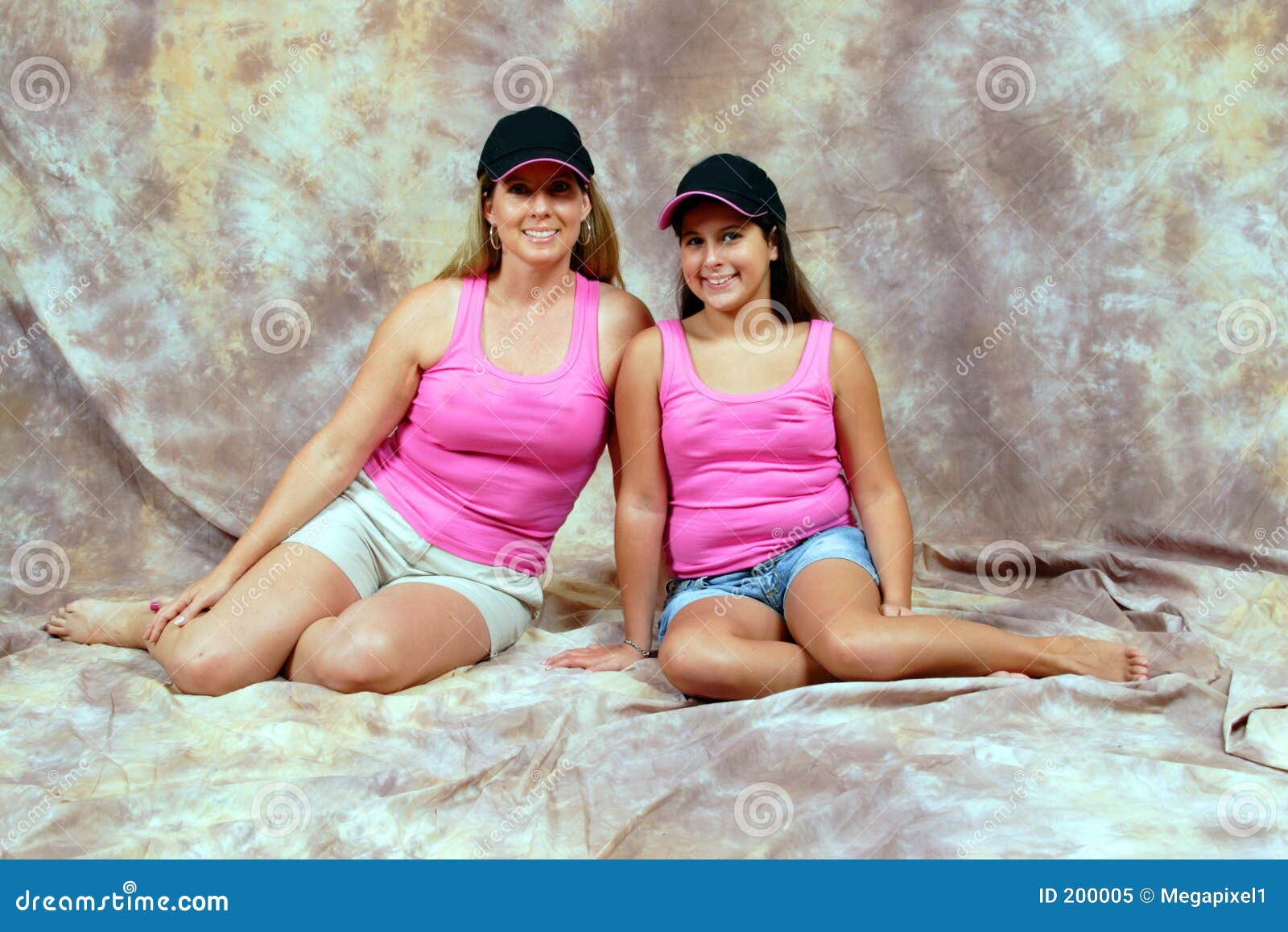 Mother And Daughter Stock Image Image Of Posing Sitting 200005