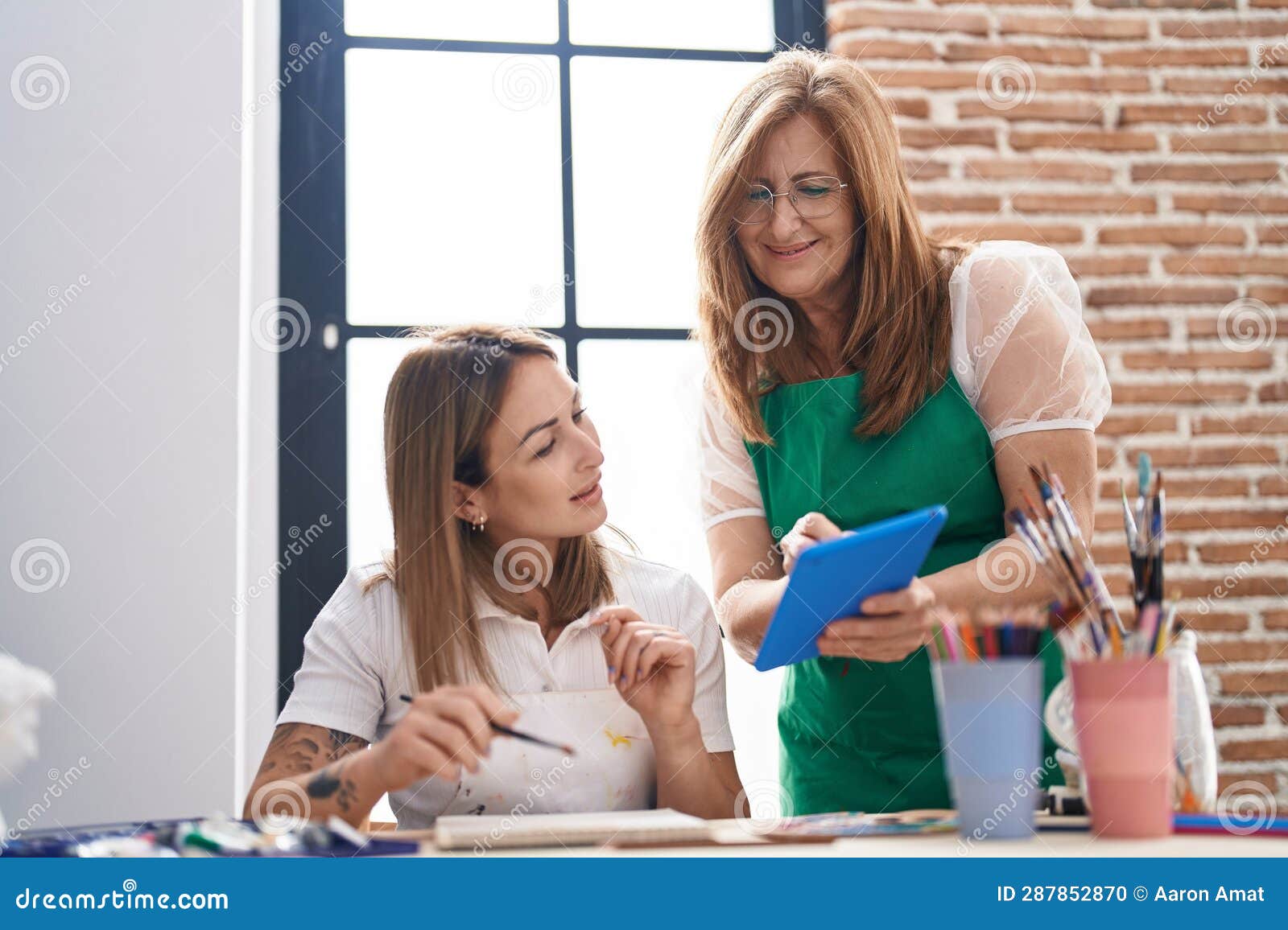 Mother and Daughter Artists Having Draw Class Using Touchpad at Art ...