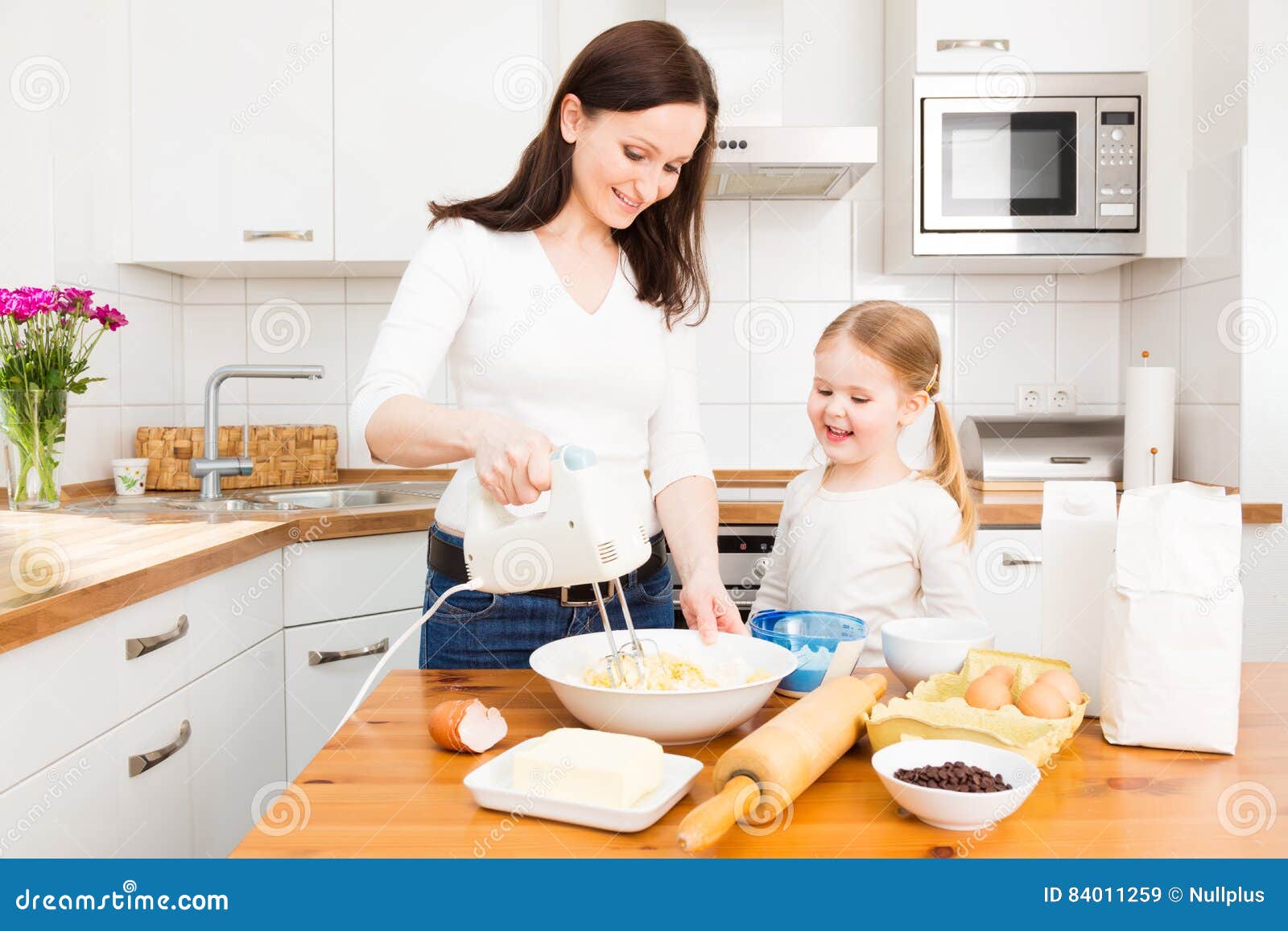 Mother and Daughter Baking Cookies Stock Image - Image of preparing ...