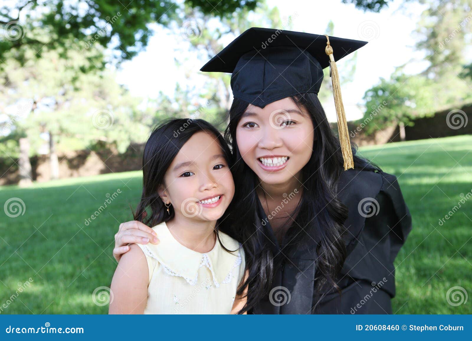 Mother And Daughter Celebrating Graduation Stock Photography ...