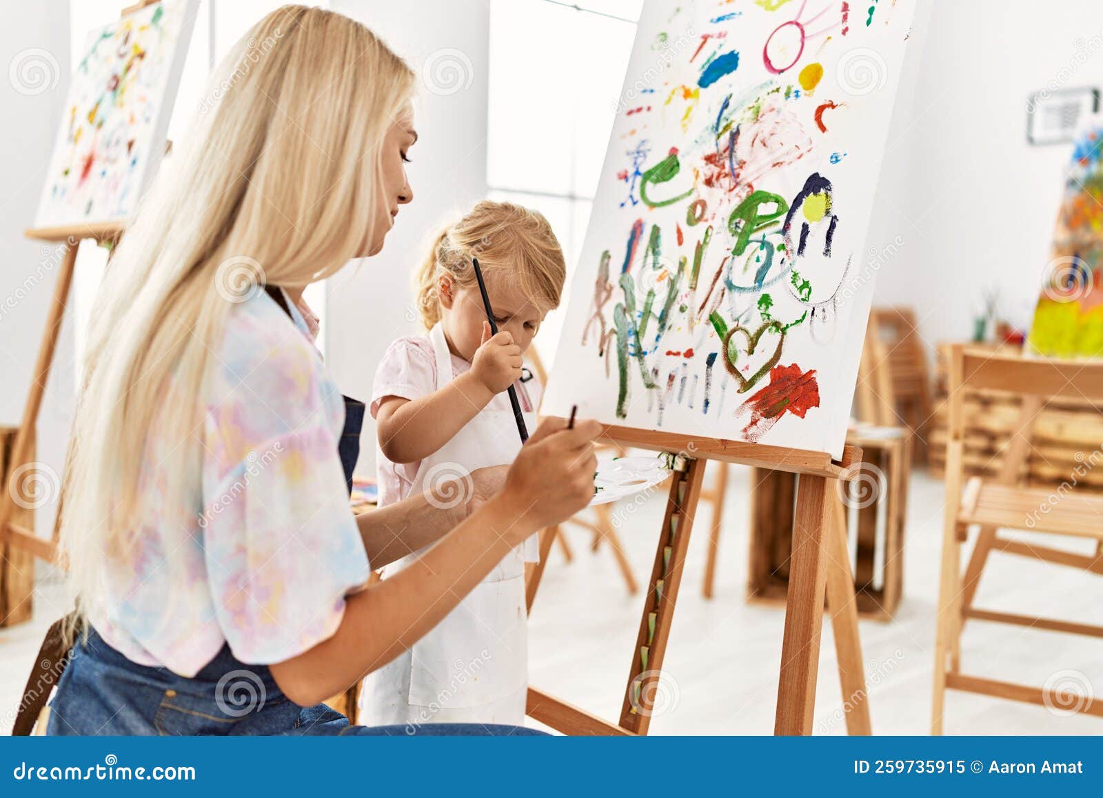 Mother and Daughter Concentrate Drawing at Art Studio Stock Image ...