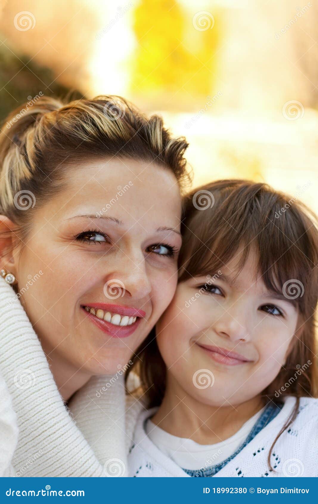 Mother and daughter love stock photo. Image of green - 18992380