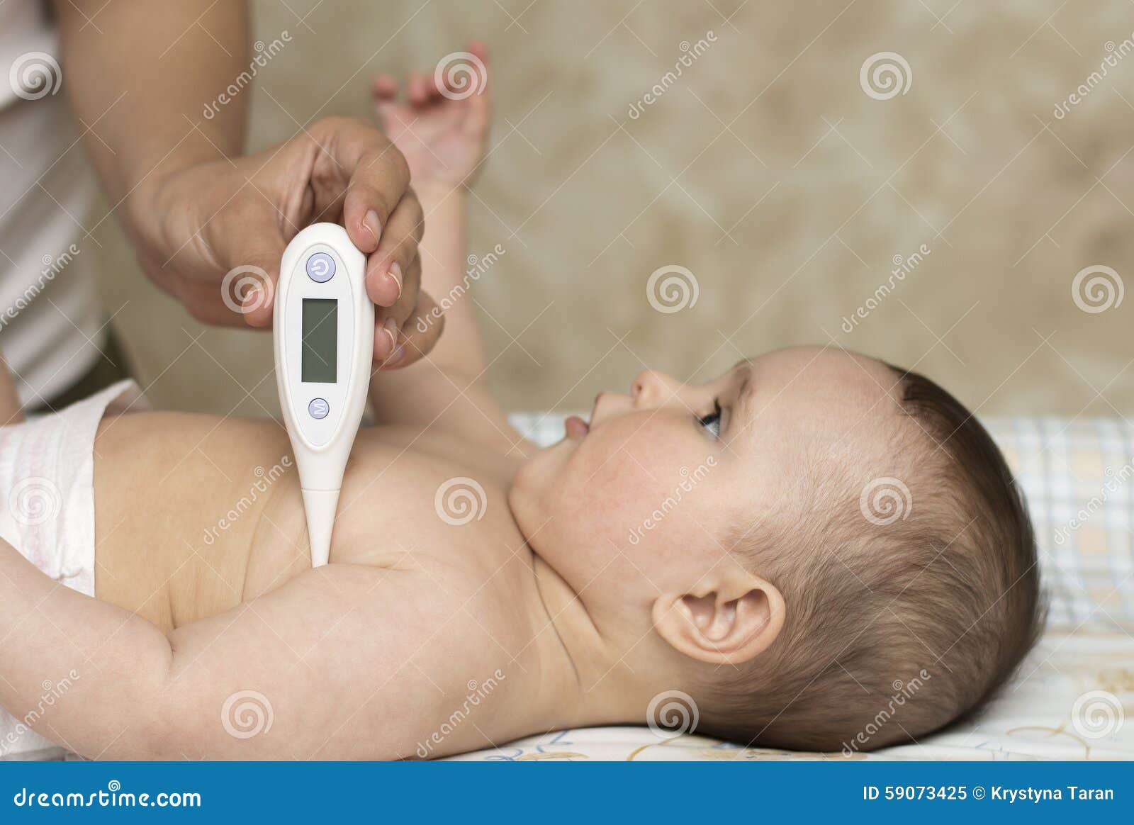 Mother Measures the Temperature of a Child Baby Stock Image - Image of ...