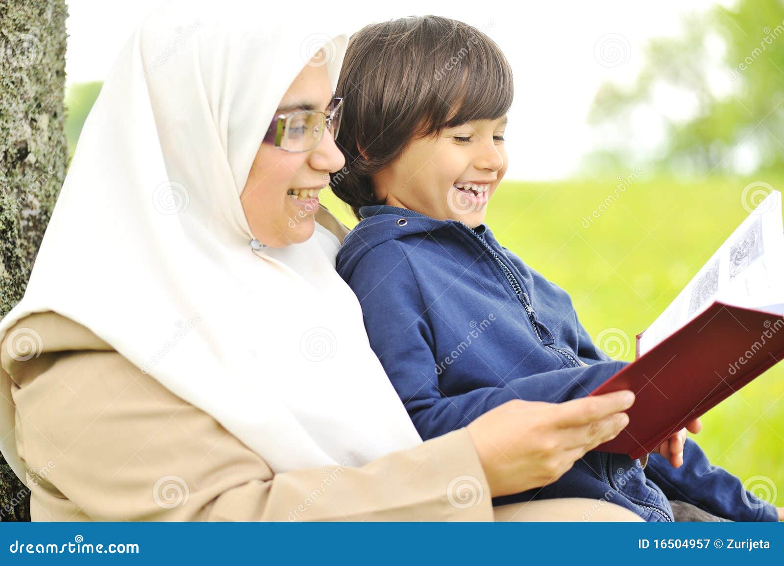 Mother Muslim and her son stock image. Image of muslim - 16504957