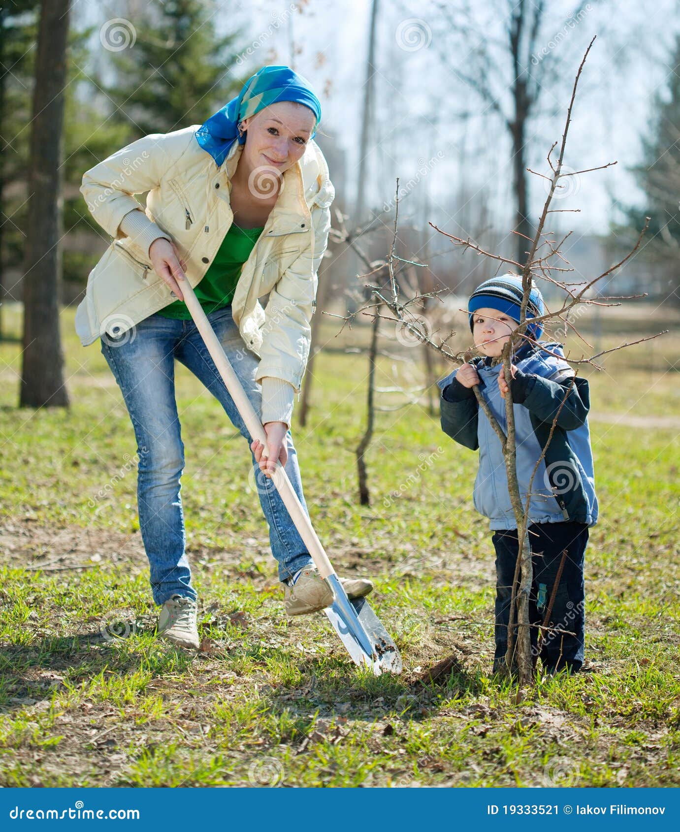 Mother and Son Planting Tree Stock Image - Image of garth, garden: 19333521