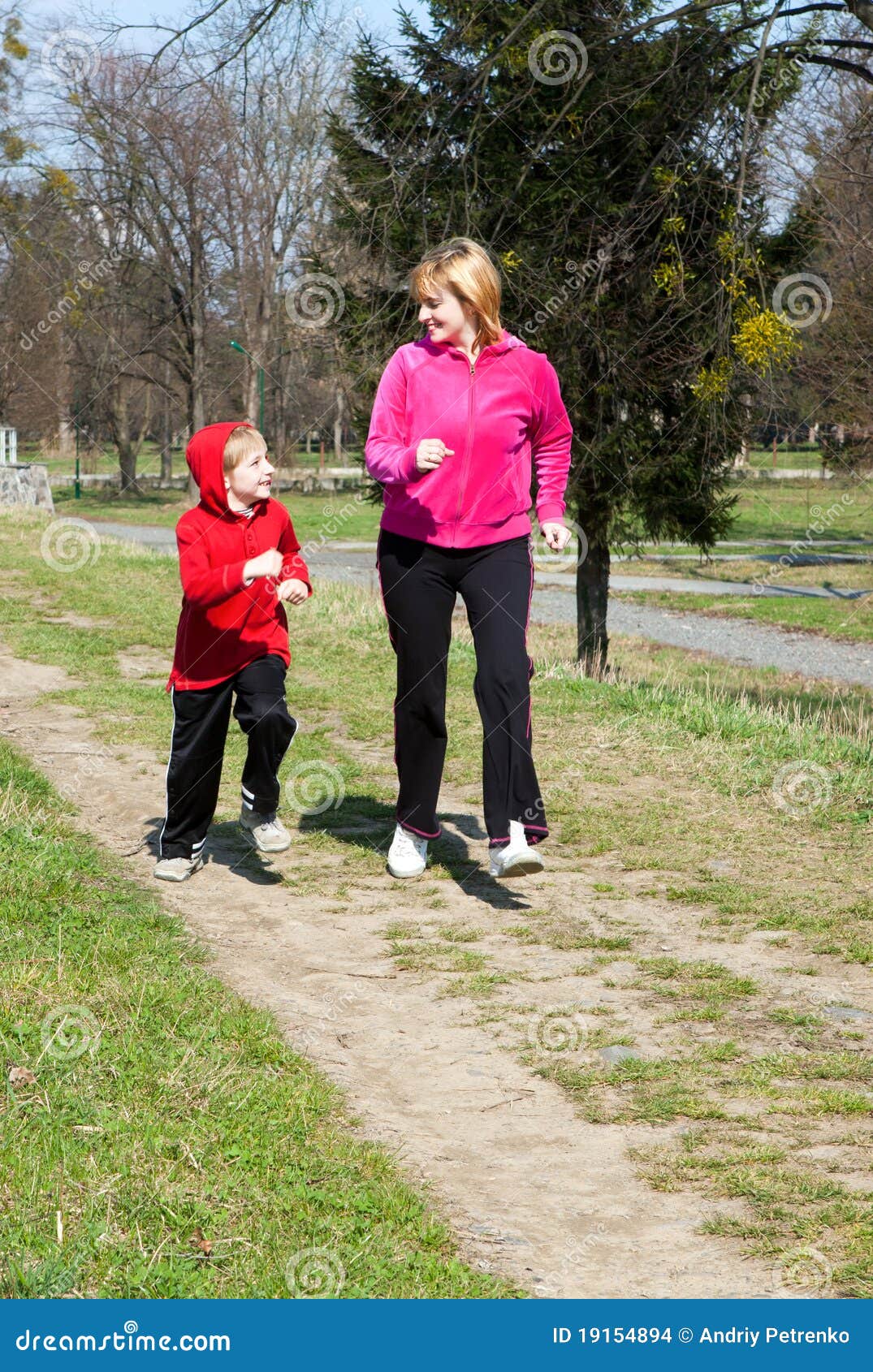Mother with the Son Running on Park Stock Photo - Image of enjoy, fall ...