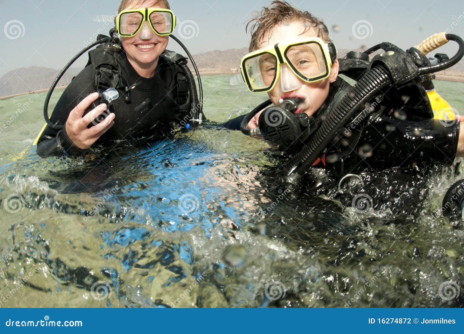 Mother and son scuba dive stock photo. Image of lifestyle - 16274872
