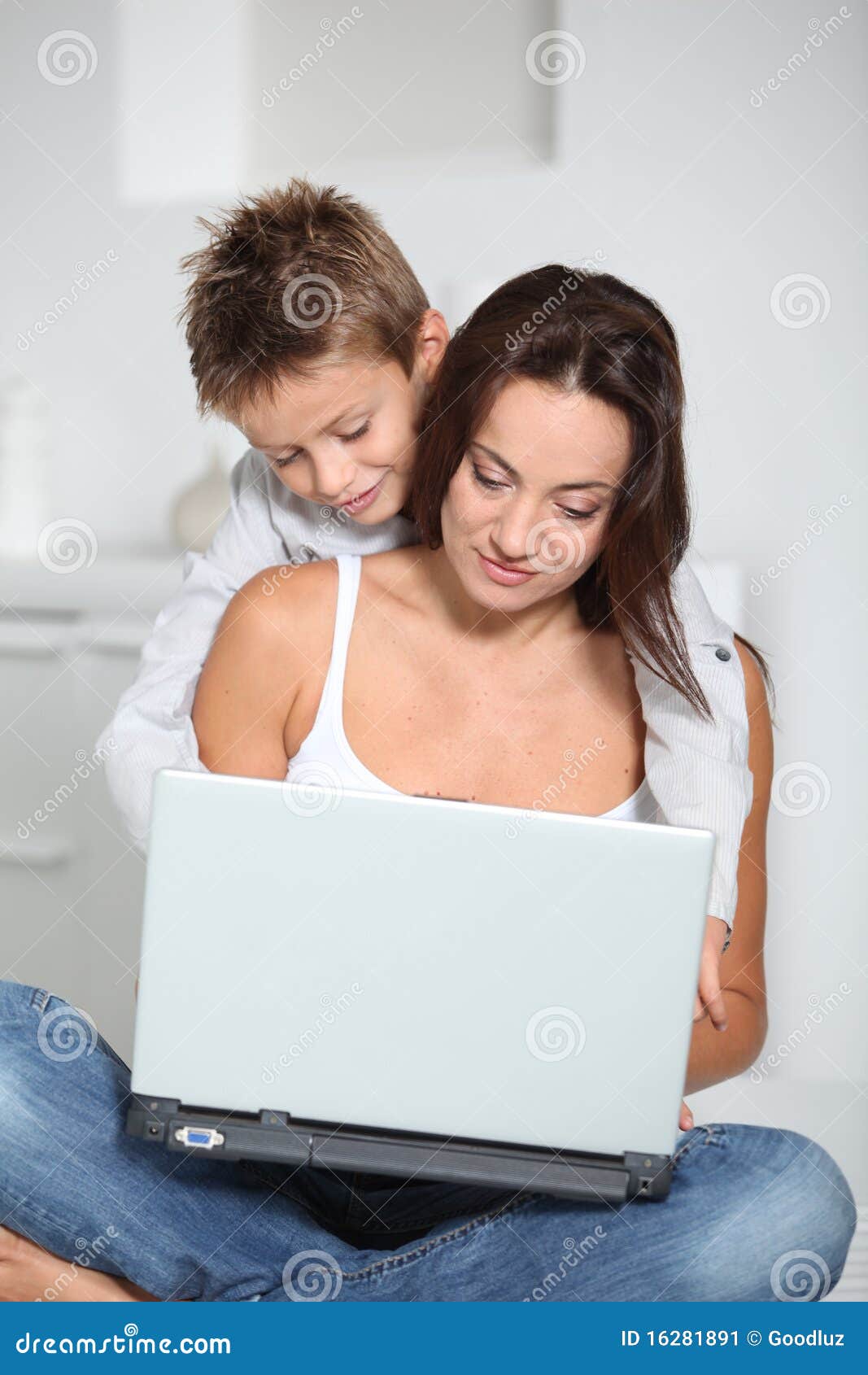 Mother and Son Using Computer Stock Image - Image of little, educating ... Mother and Son Using Computer Stock Image - Image of little, educating ...