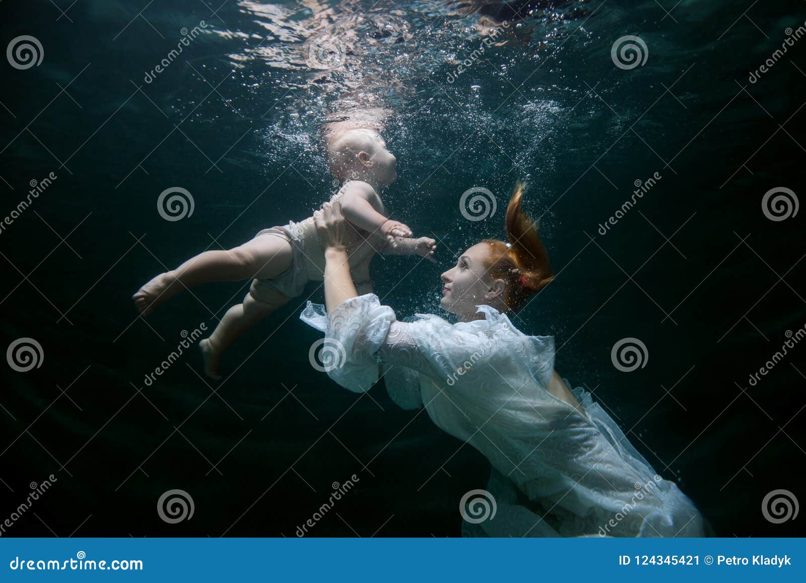 Mother Teaches the Baby To Dive. Stock Image - Image of bathing, dance ...