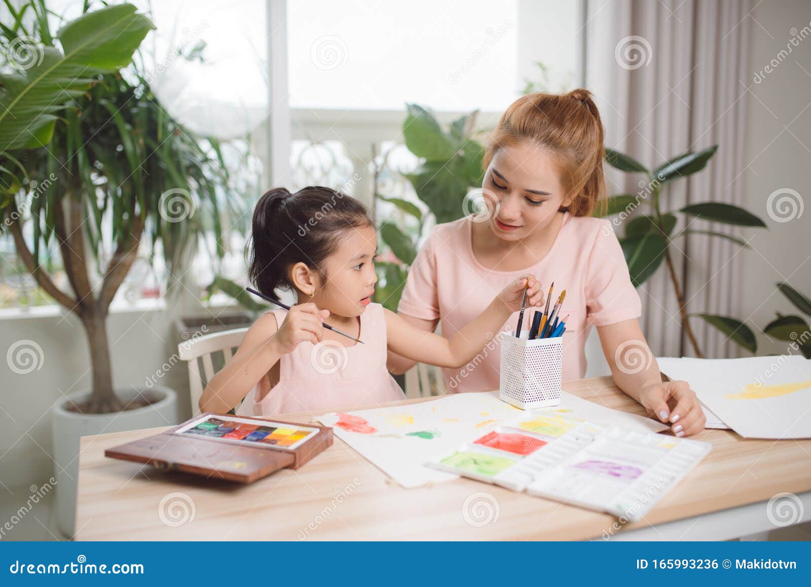 Mother Teaches Her Child How To Draw Stock Photo - Image of drawing ...