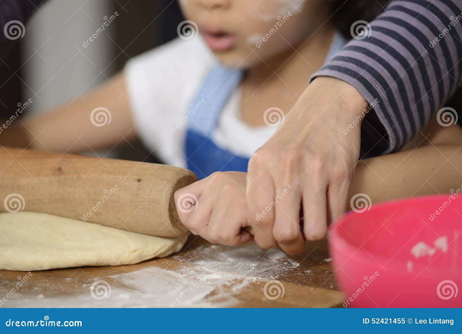 Mother Teaching Her Daughter Making Bread Stock Image - Image of dough ...