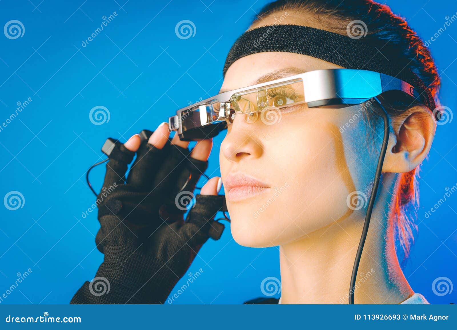 Motion Caption Virtual Reality Stock Image - Image of motion, blue ...