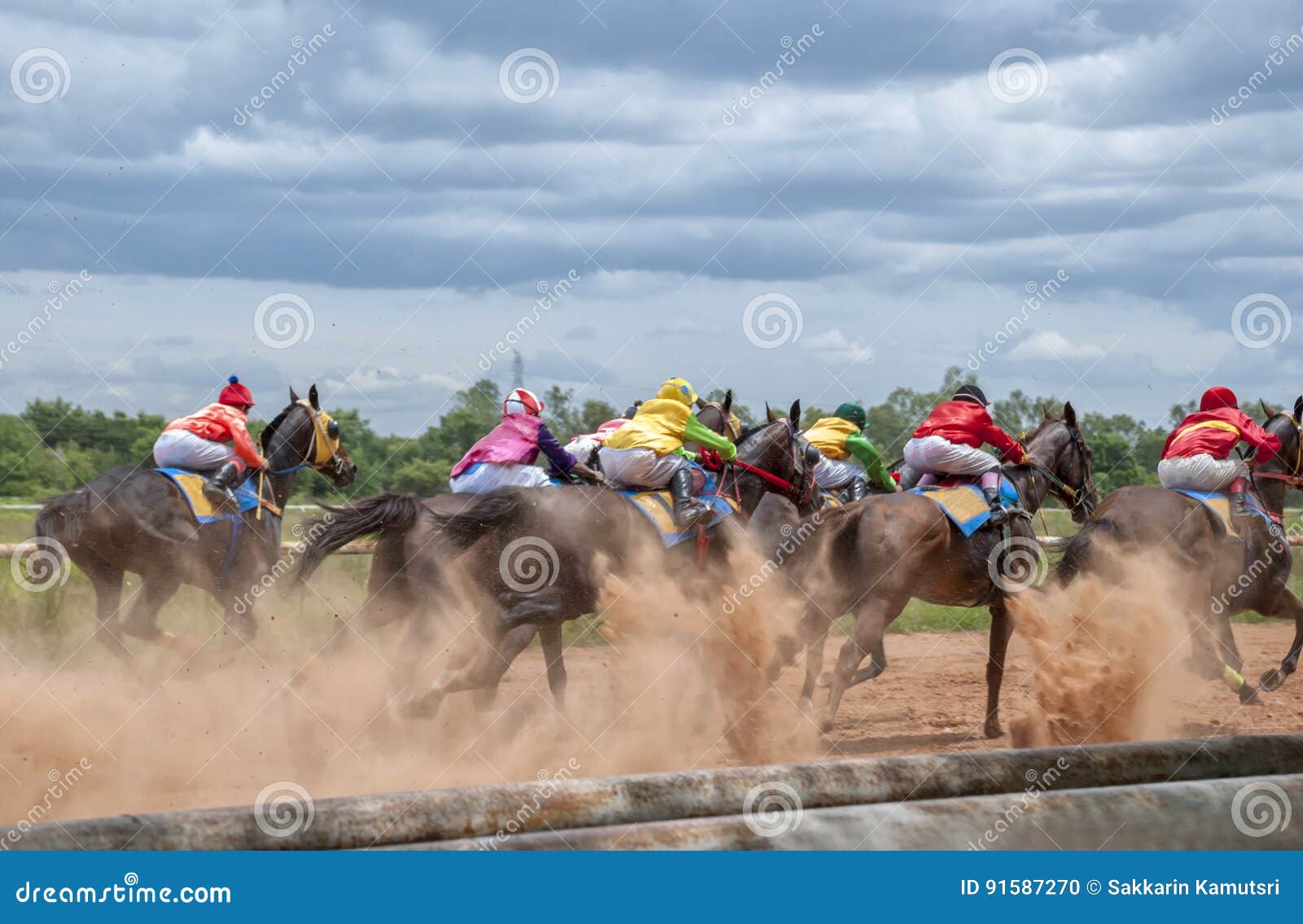 Motion of horse race stock photo. Image of blur, jockey - 91587270
