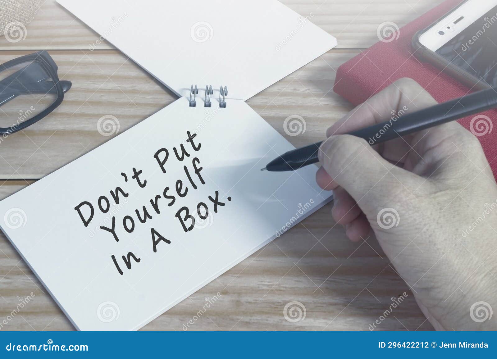 Motivational Quote on Notepad. Do Not Put Yourself in a Box. Stock ...