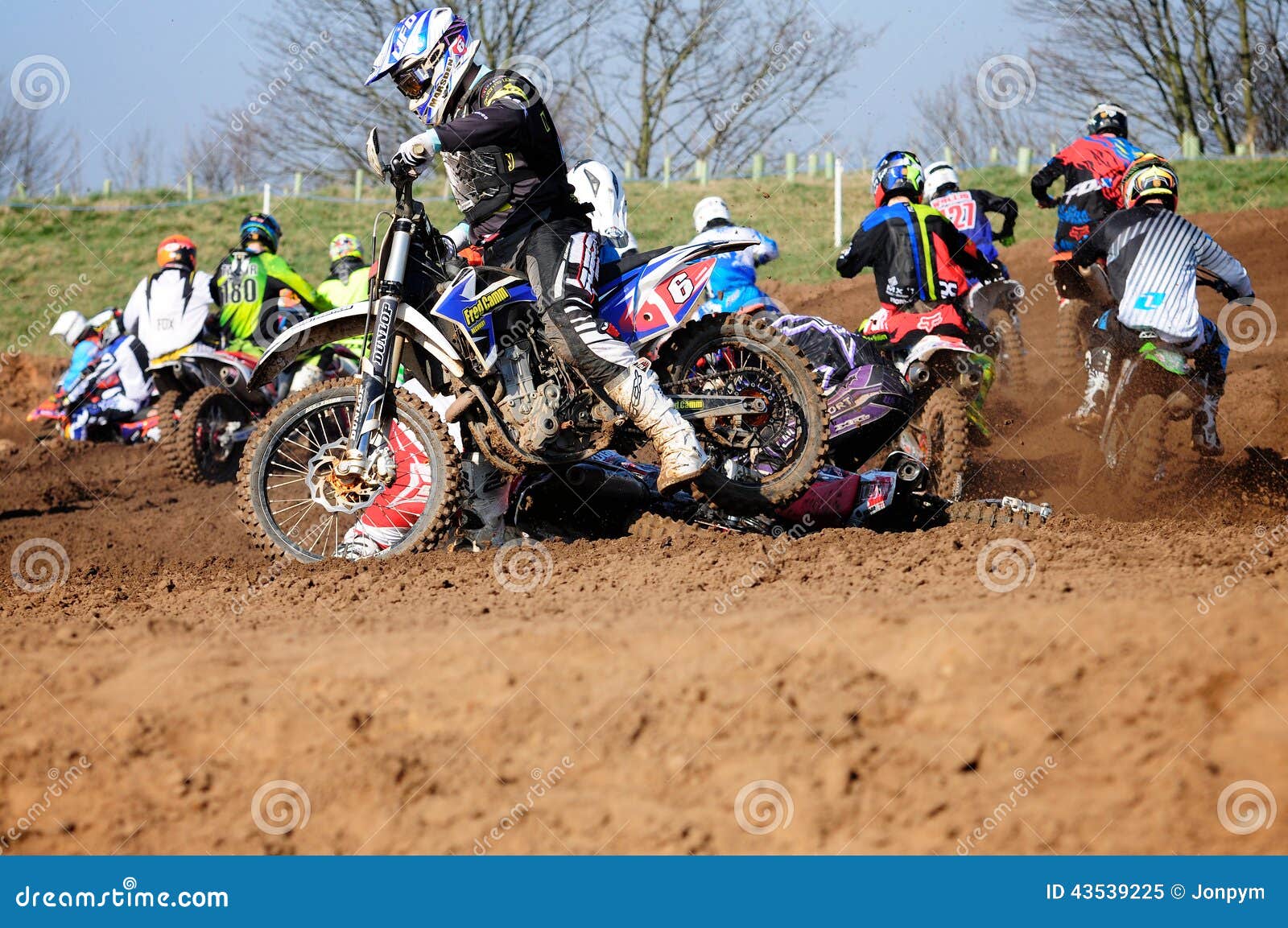 Competitors Falling From Ropes At 2014 Tough Guy Obstacle Race ...