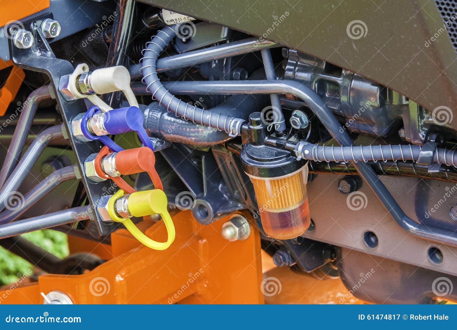 Motor de tractor imagen de archivo. Imagen de filtro - 61474817