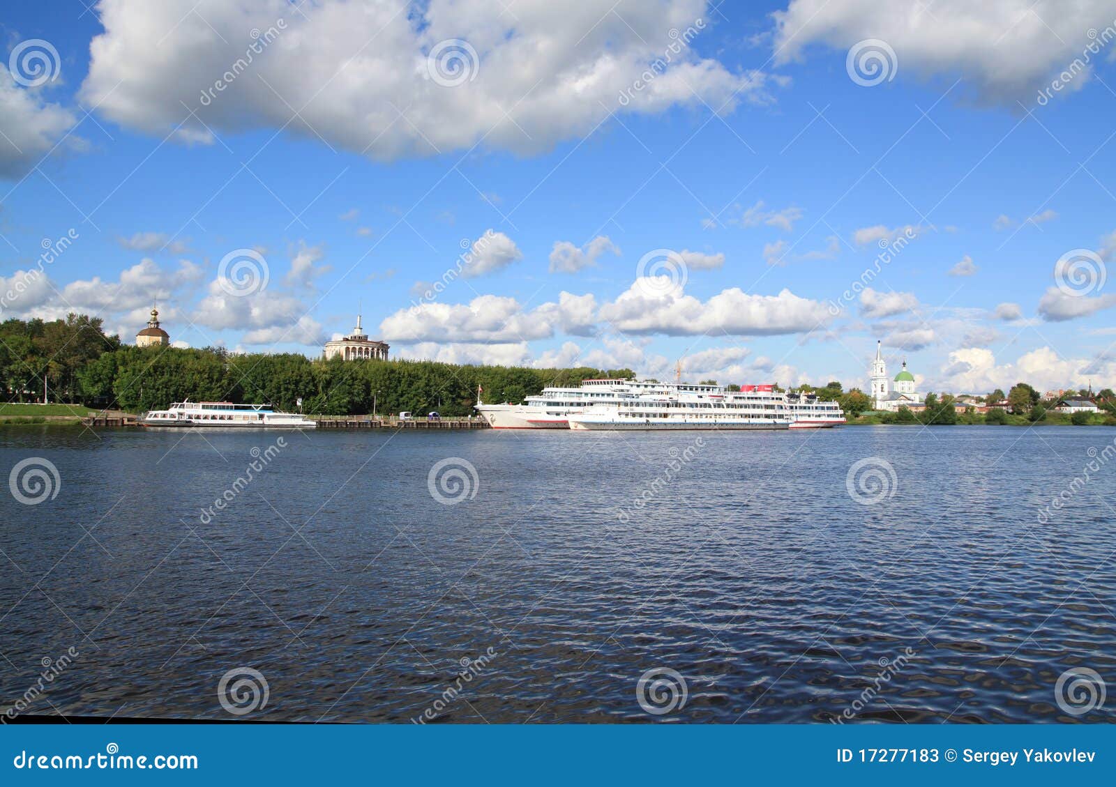 Motor ship stock image. Image of activity, lifestyles - 17277183