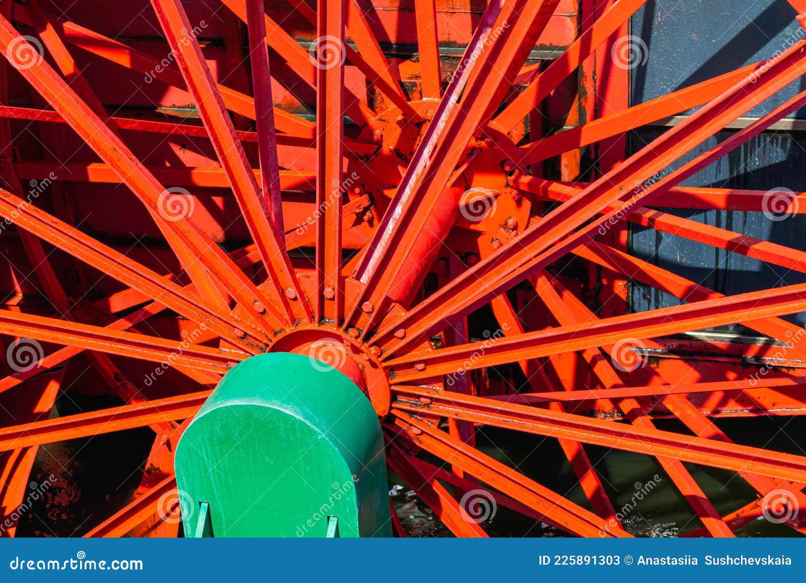 Motor Ship Flywheel Red and Green Stock Image - Image of harbor ...