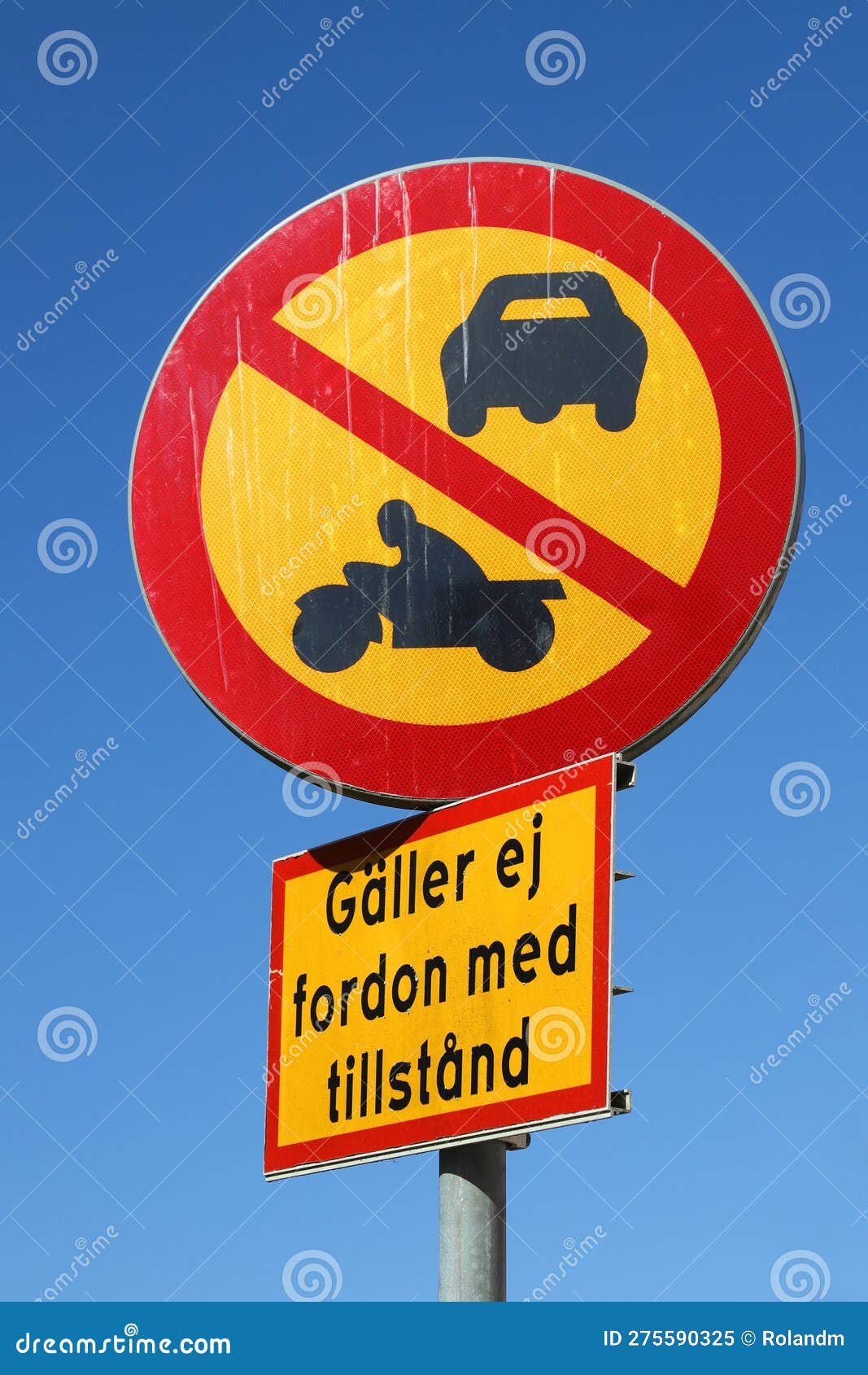 Motor vehicles prohibitedn stock image. Image of permit - 275590325