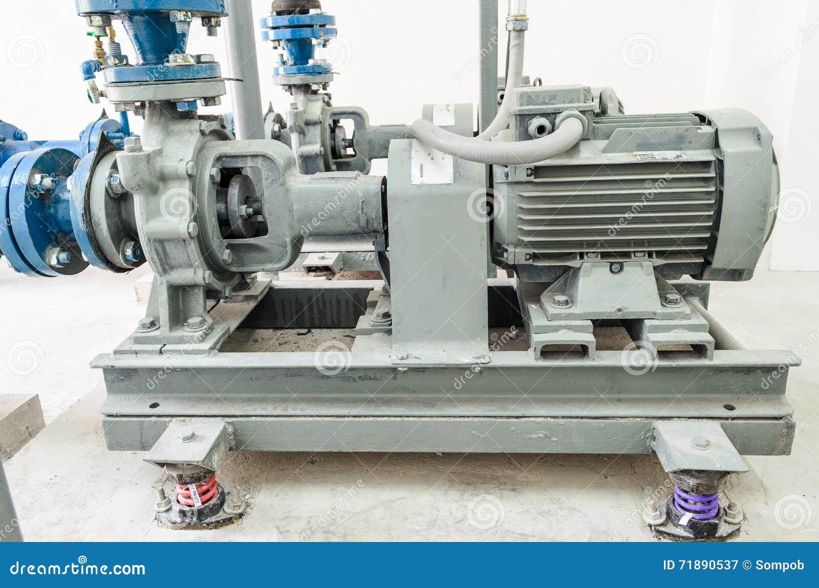 Motor Water Racing Royalty-Free Stock Image | CartoonDealer.com #23635372