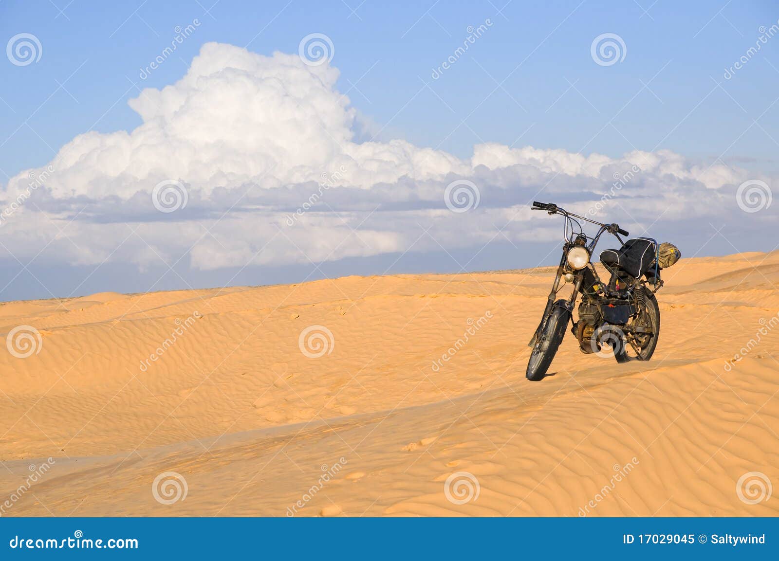 Motorbike in desert stock image. Image of motorbike, sand - 17029045