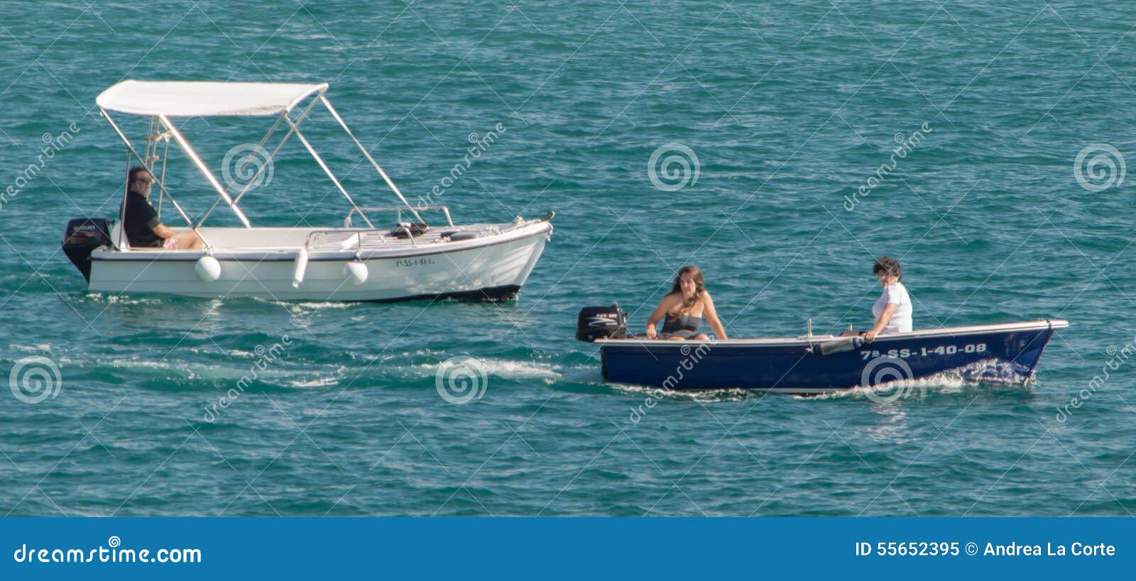 Motorboat in the ocean editorial image. Image of panorama - 55652395