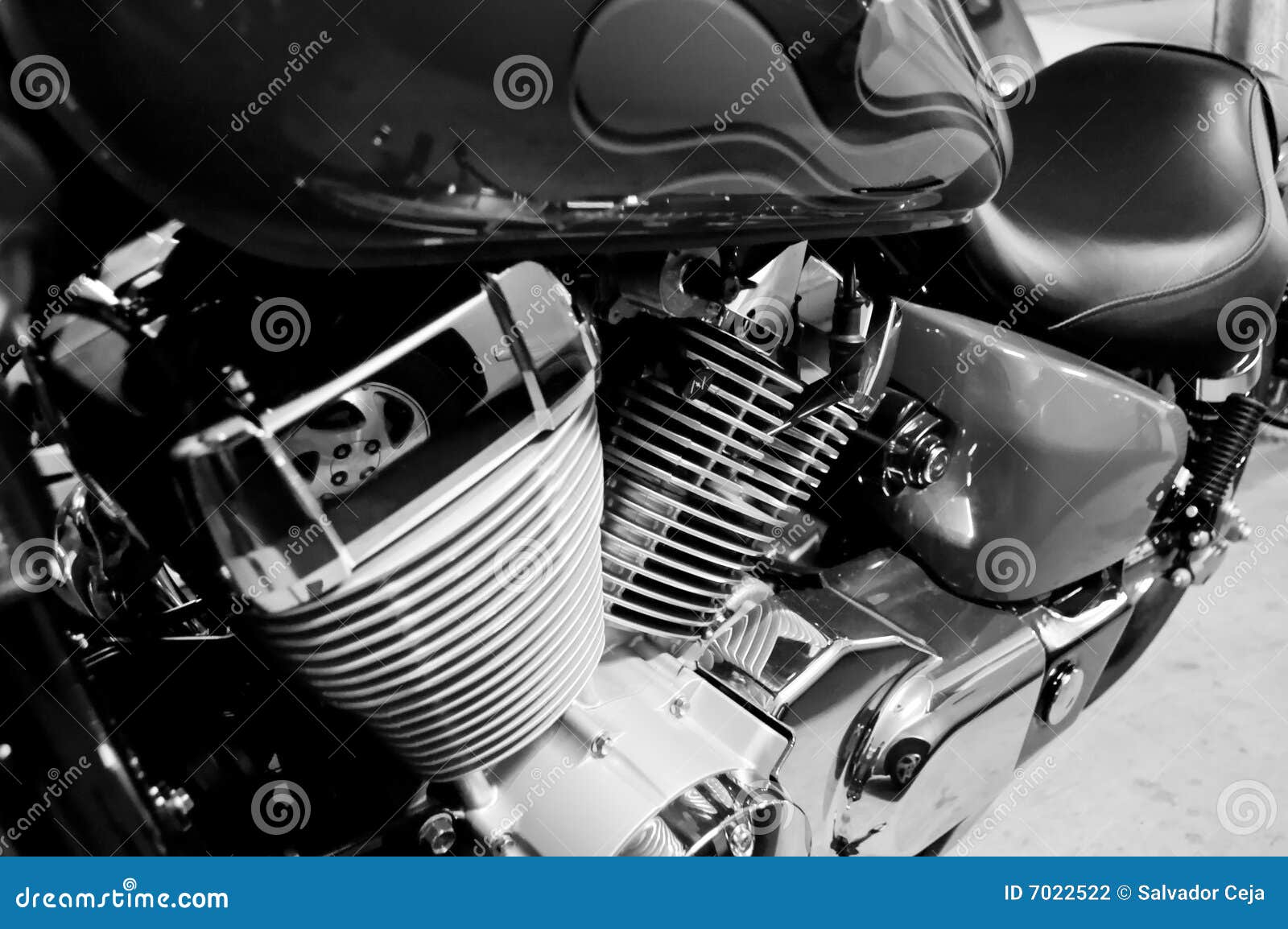 Motorcycle chrome engine stock photo. Image of harley - 7022522