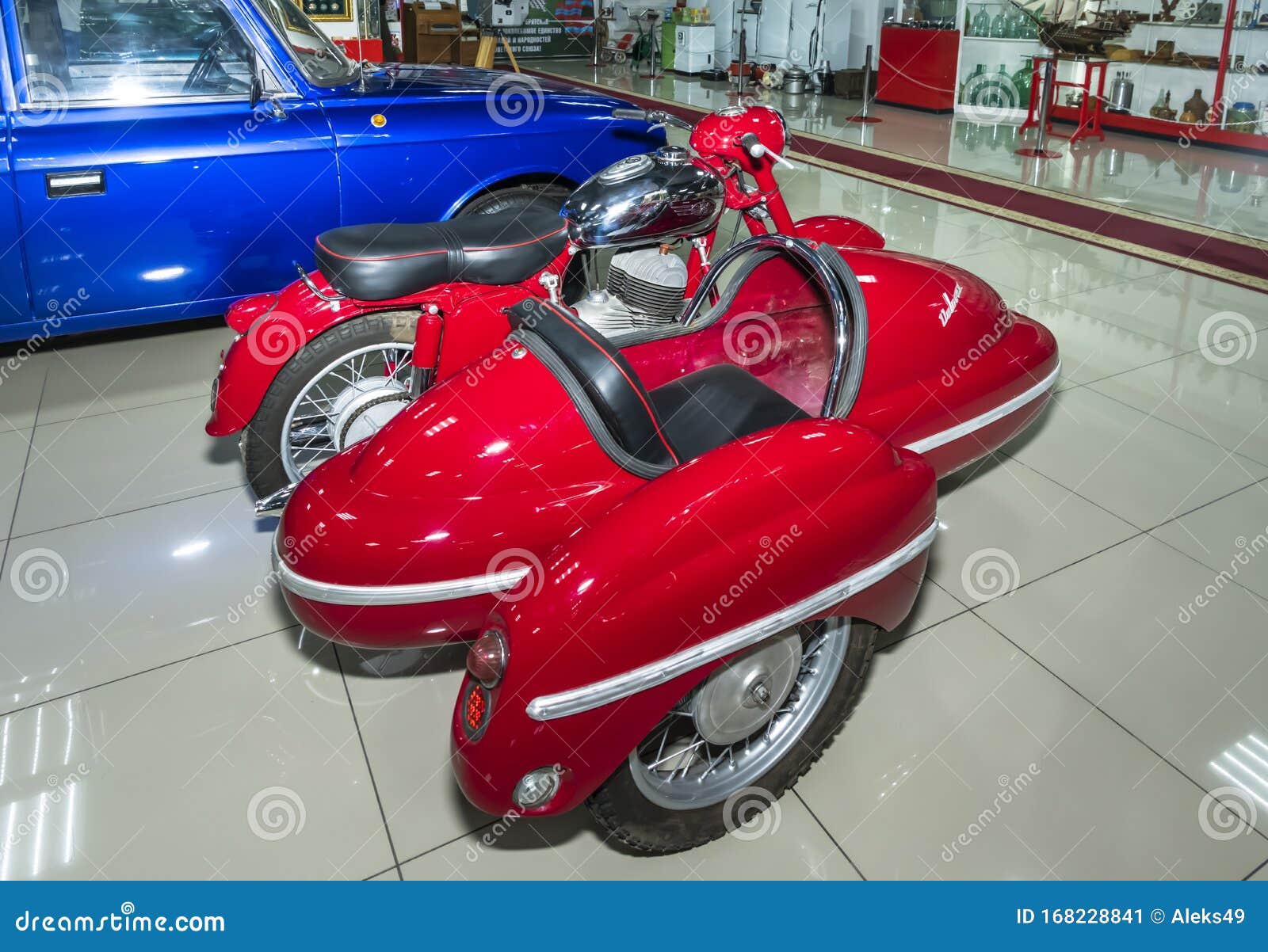 Motorcycle Java 350/354 with Side Trailer- in the Museum of the Legend ...